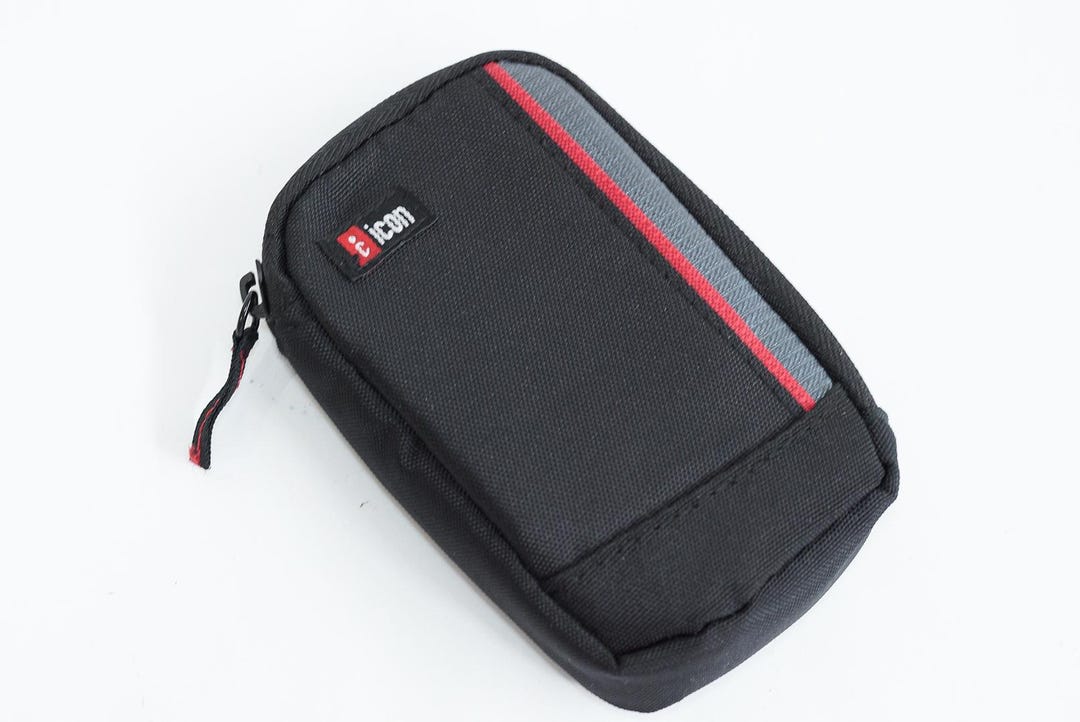 ICON Digital Camera Case for Small Digital Cameras / Protect Your ...