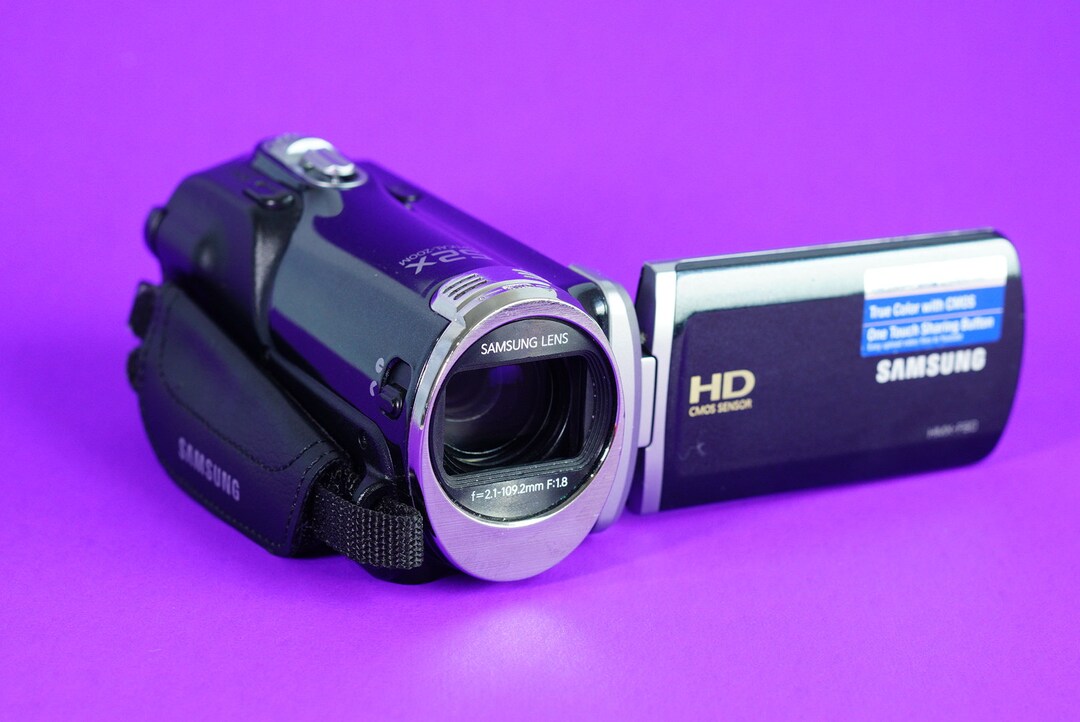 Samsung HMX-F90 Camcorder / Video Camera Vintage Video Look Aesthetic ...