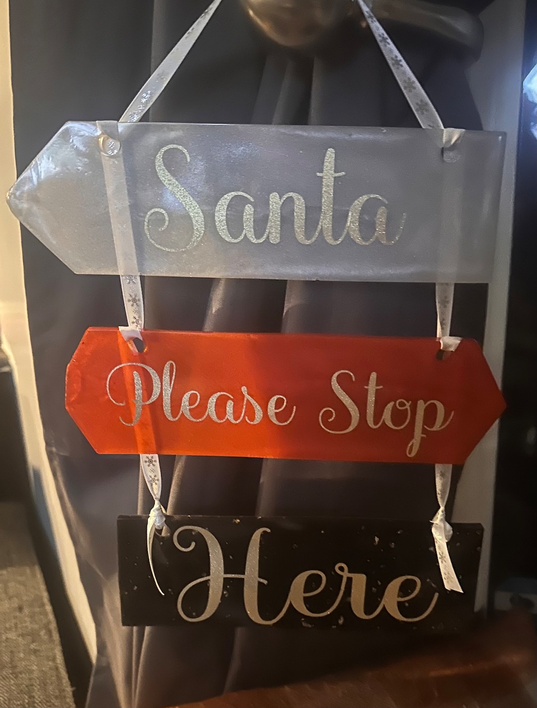 Christmas Plaque Santa Stop Here Signs Resin Christmas - Etsy