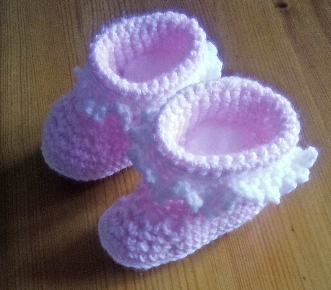 Handmade Crochet Pale Pink Lacy Baby Booties, Shoes 0-6 Months - Etsy