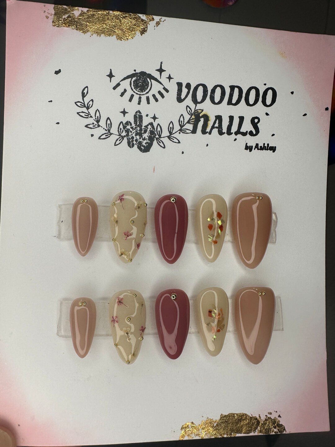 Romantic Press on Nails. Pink Nails. Romantic Nails. Nude Nails. Flower ...