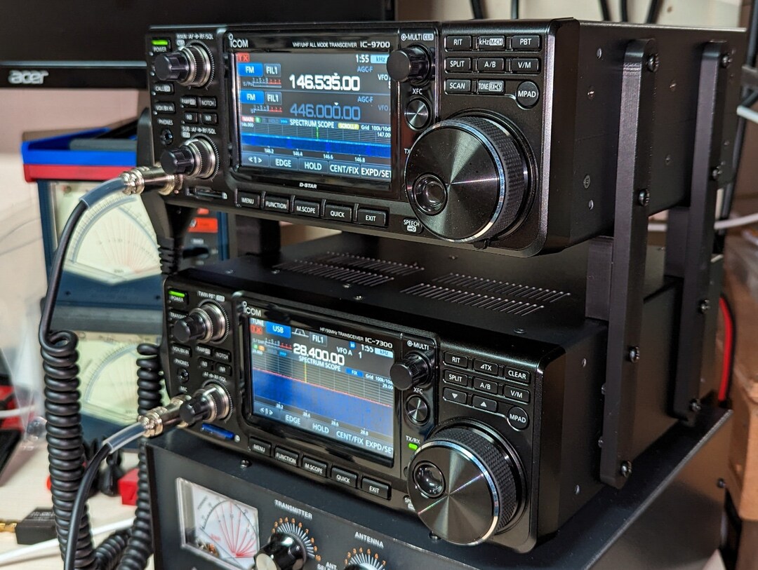 3D Printed Stacking Brackets for Icom IC-7300 and IC-9700 - Etsy