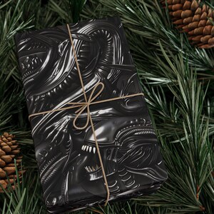 Aliens Xenomorph Gift Wrapping Paper, Horror Sci-fi Gift Wrap, Scary ...