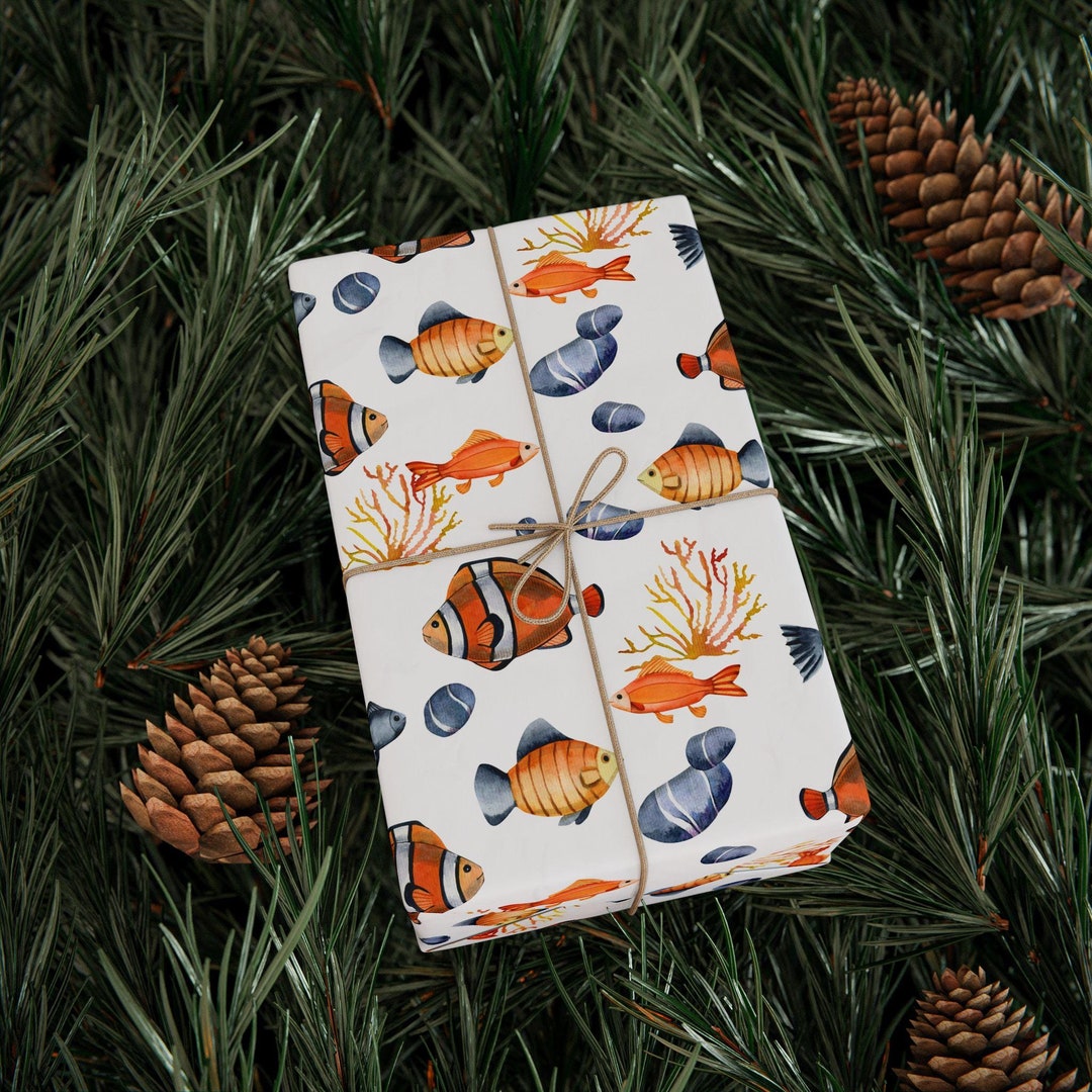Fish Wrapping Paper, Clown Fish Gift Wrap for Birthdays Christmas and ...