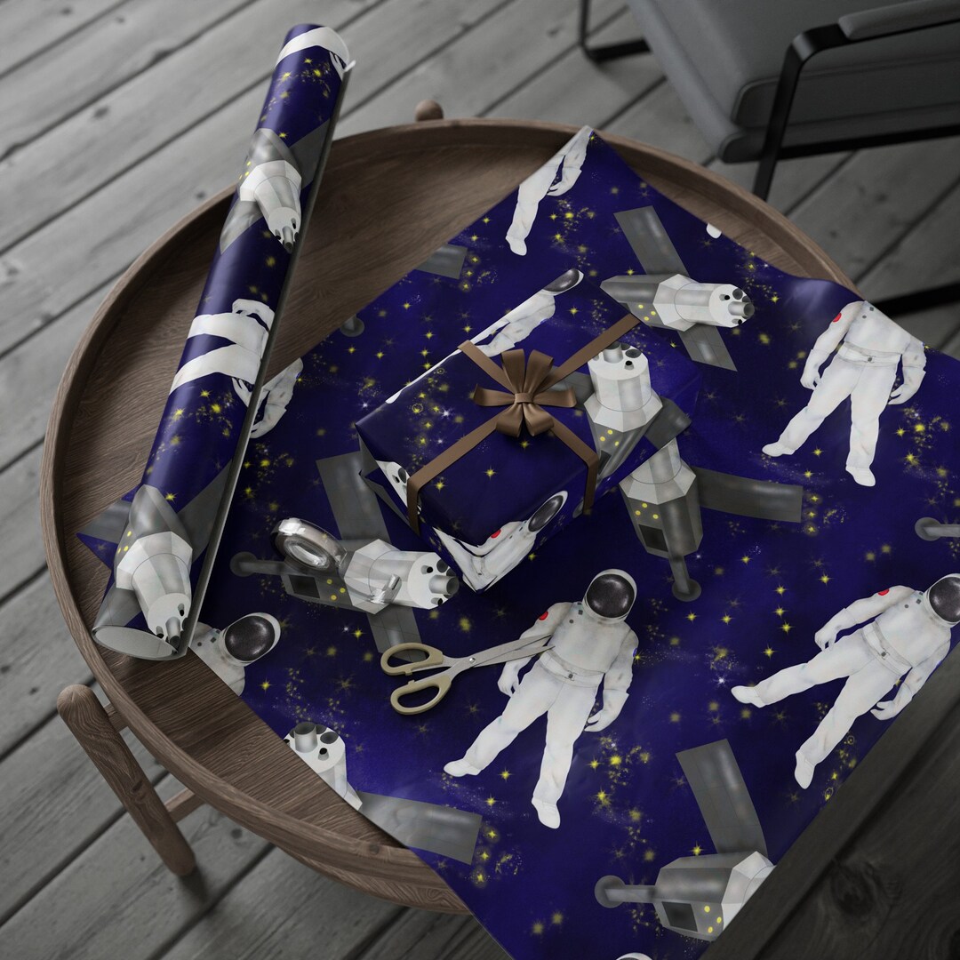 Astronaut Wrapping Paper, Space Station Gift Wrap, Astronaut in Space ...