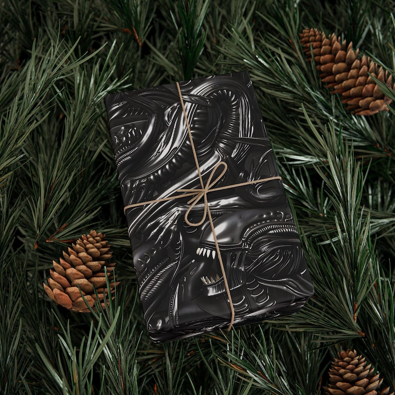 Aliens Xenomorph Gift Wrapping Paper, Horror Sci-fi Gift Wrap, Scary ...