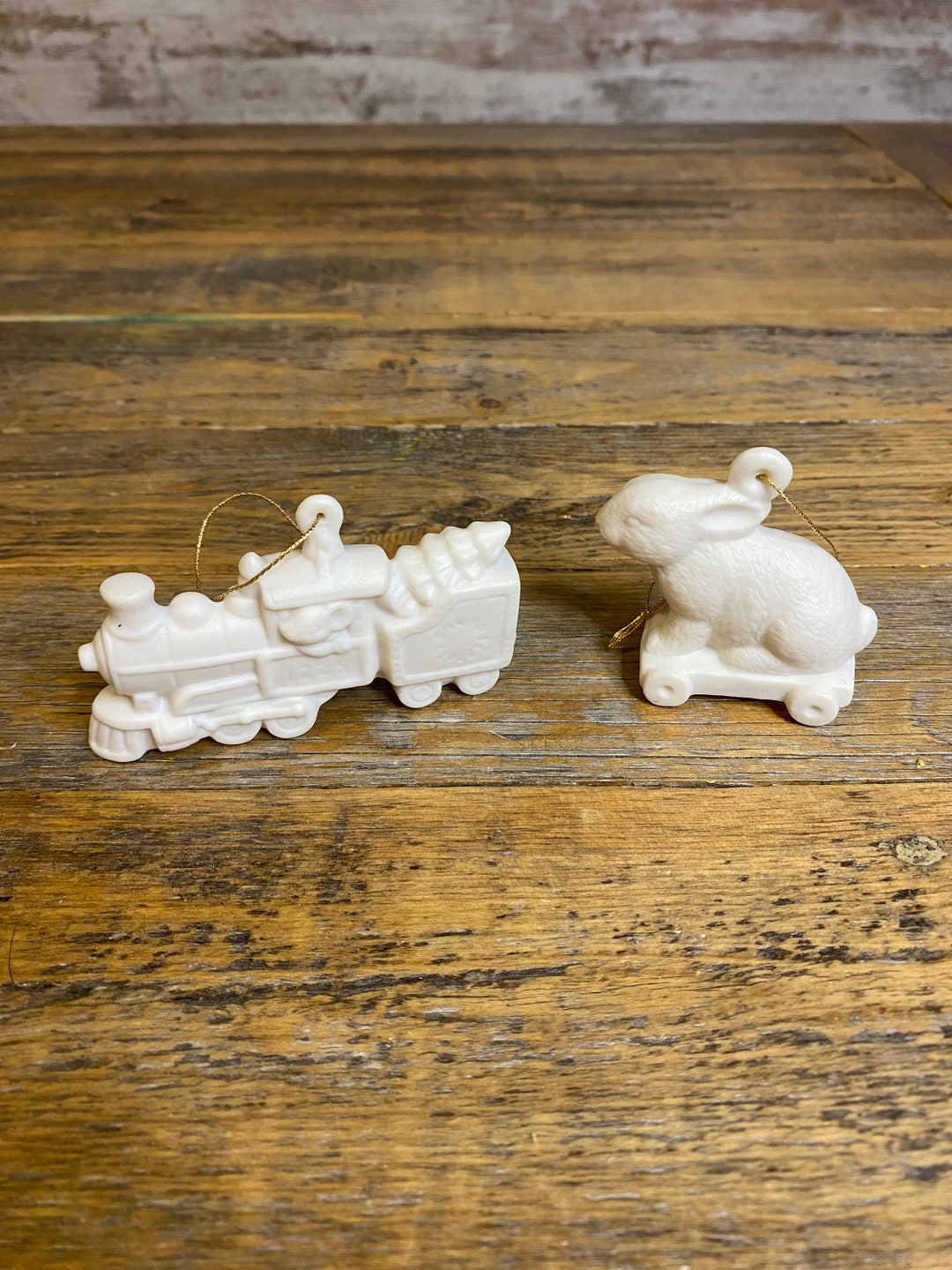 Set of 2 Vintage White Porcelain Train and Bunny Train Christmas Tree ...