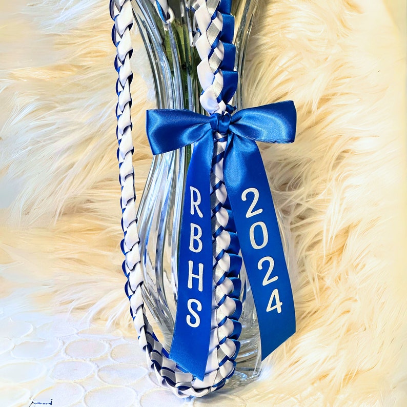 Graduation Gift Lei Personalized - Etsy