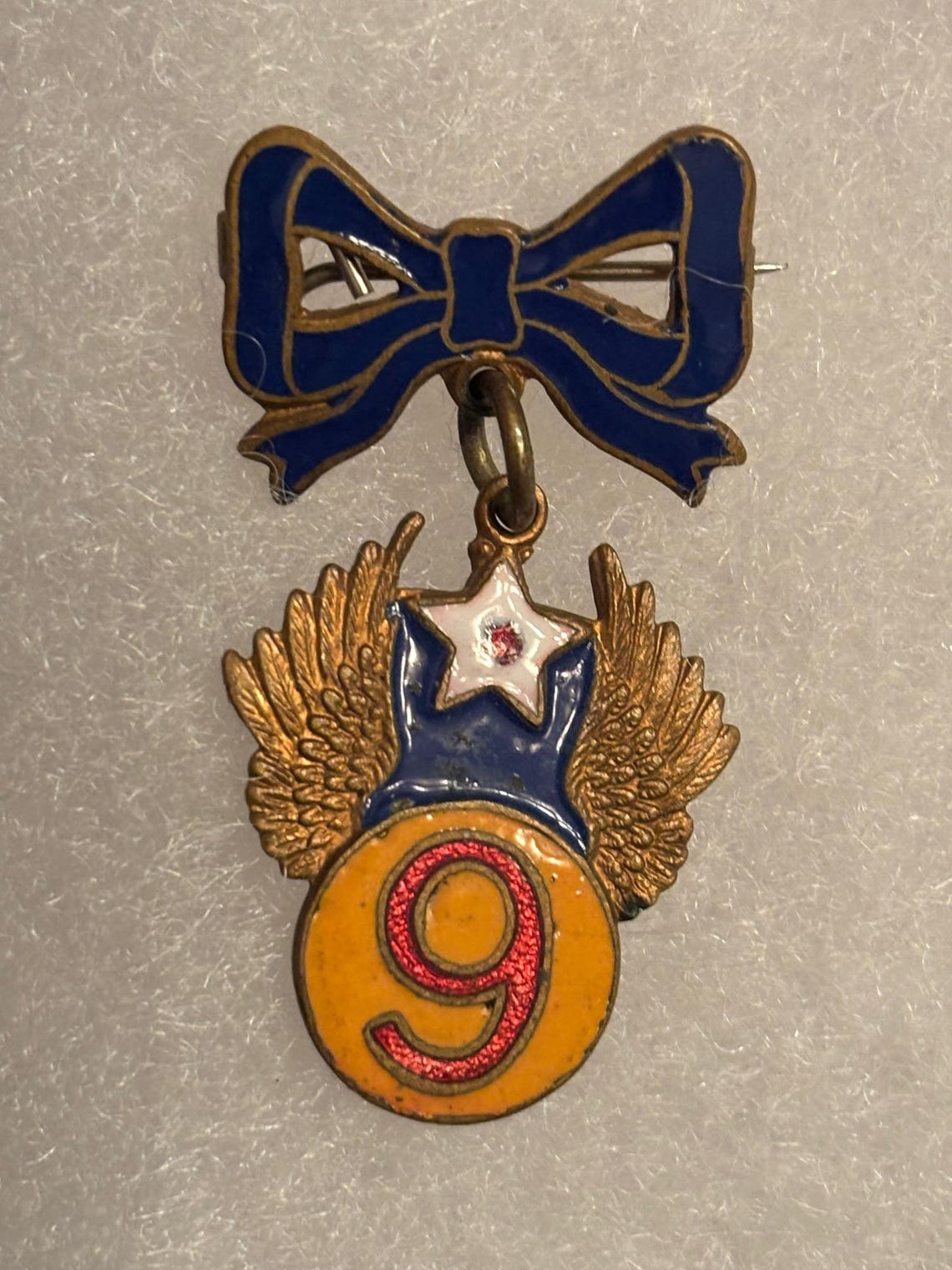 A Set of WWII Military Sweetheart Pins Lovely Militaria, USAAF 9th Air ...