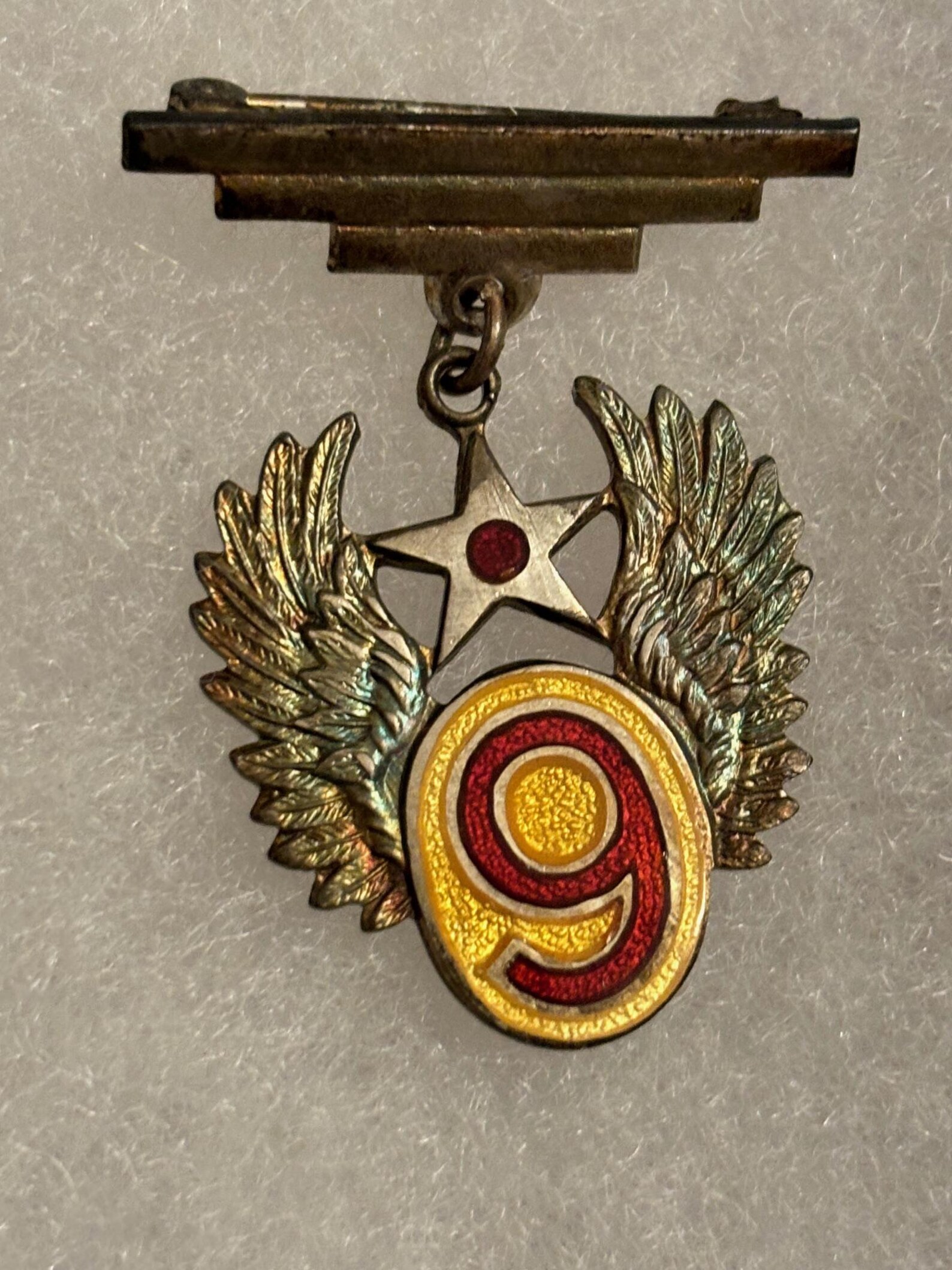 Set of 4 WWII Military Sweetheart Pins, USAAF 9th With Bow, USN Fouled ...