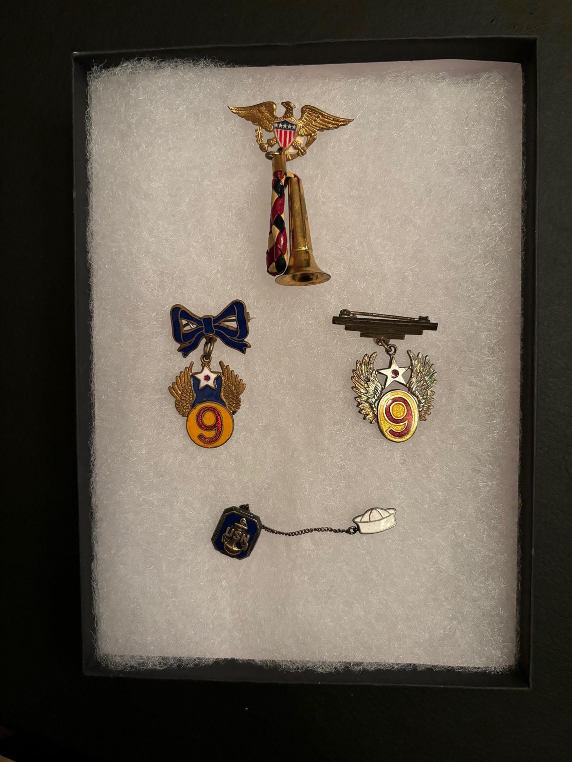 A Set of WWII Military Sweetheart Pins Lovely Militaria, USAAF 9th Air ...