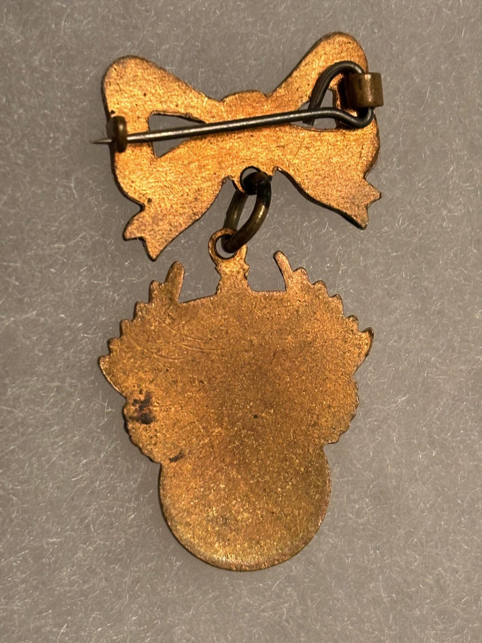 Set of 4 WWII Military Sweetheart Pins, USAAF 9th With Bow, USN Fouled ...