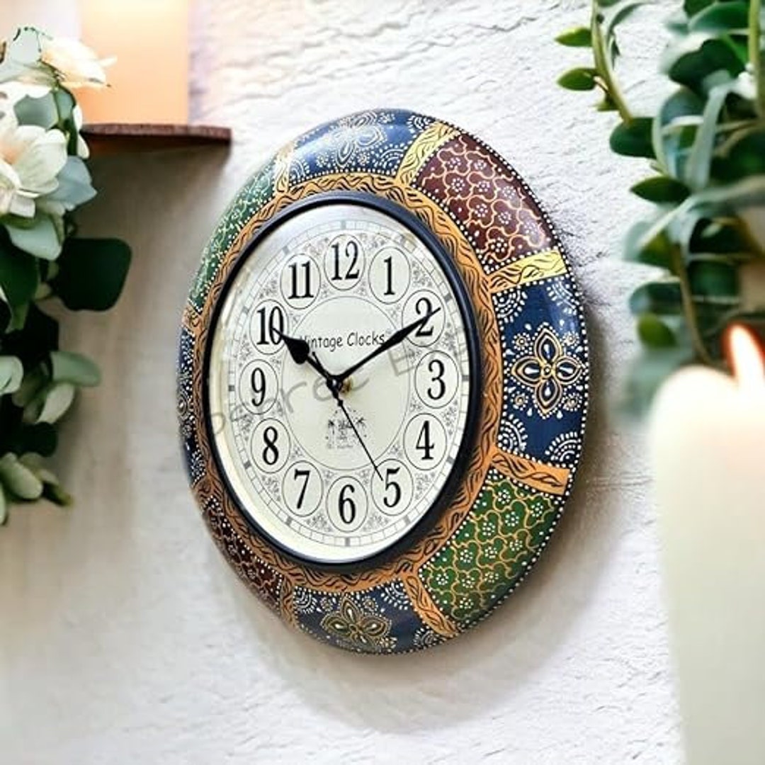 Vintage Clock Wooden Hand-painted Wall Clock With Seconds Needle ...