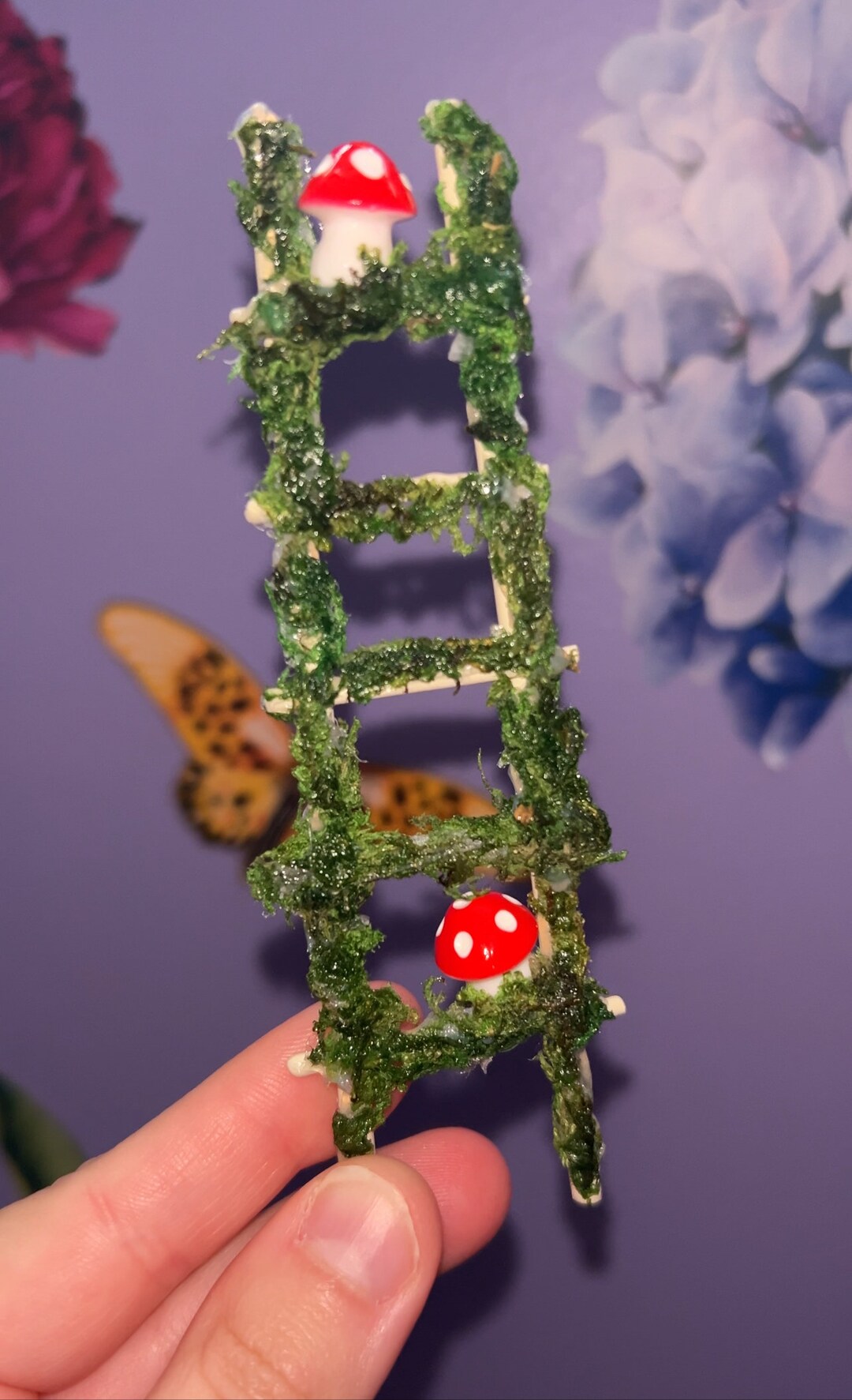 Moss Covered Jumping Spider Ladder - Etsy