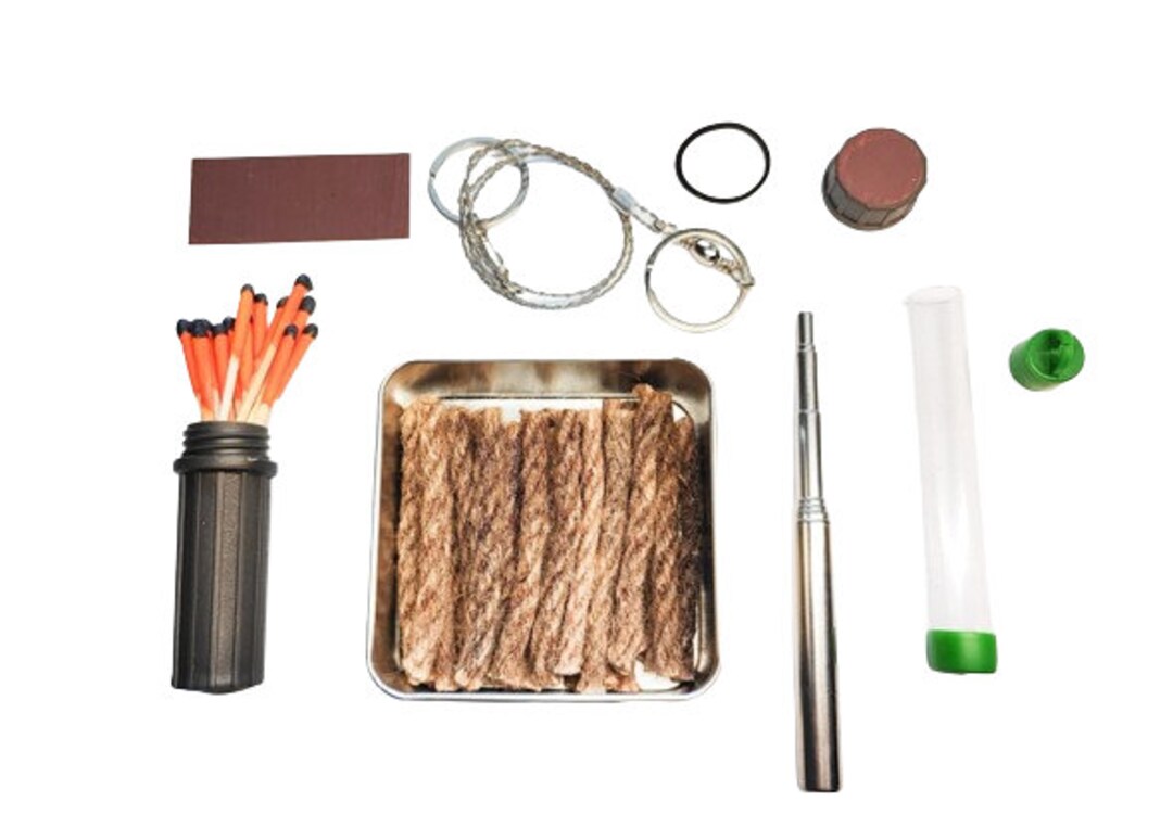 Emergency Fire Starter 30 Wax Ropes Waterproof Matches Fire Blower Saw ...