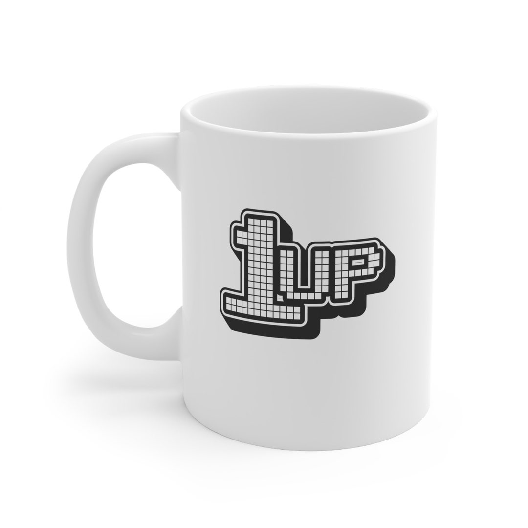 1UP Gamer Mug: Vintage Arcade Style Coffee Cup for Gaming Enthusiasts, Retro Ready Player One ...