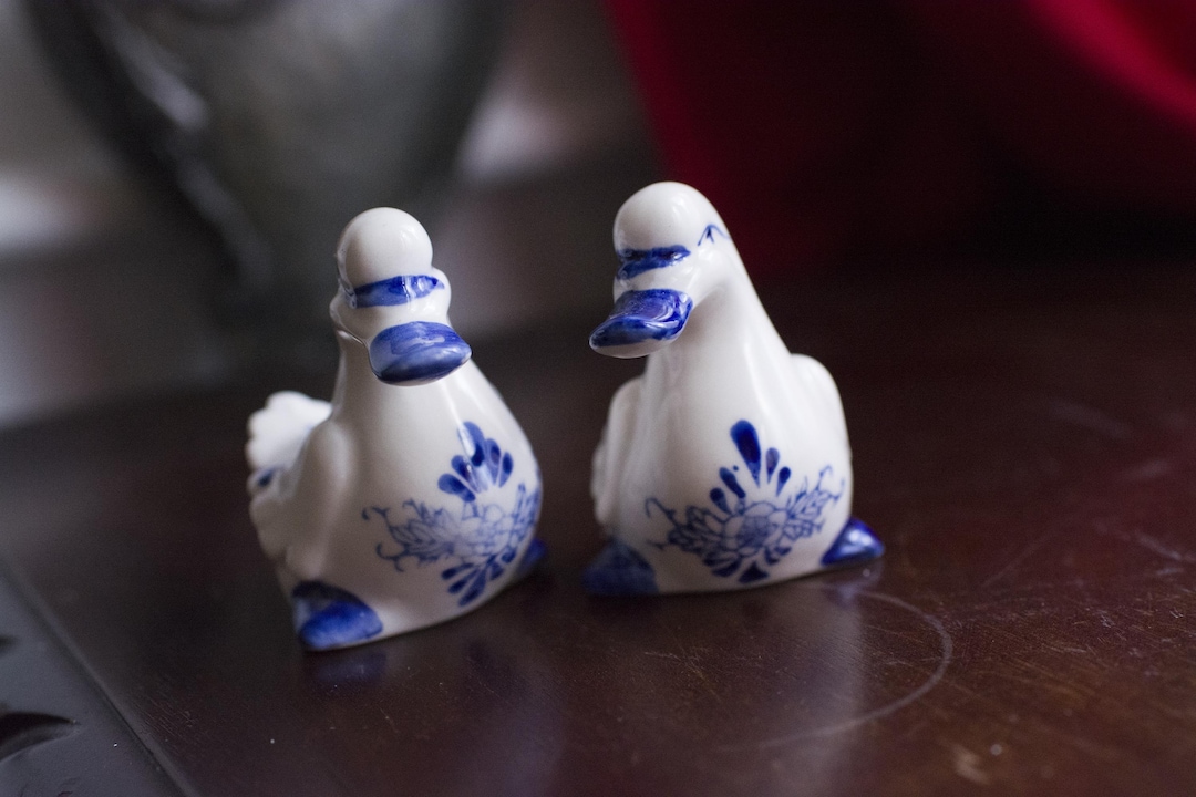 Delft Blue Handpainted Ducks, Salt and Pepper Shaker Set, Vintage ...