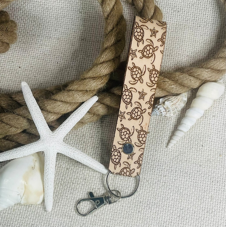 Engraved Sea Turtles and Starfish Keychain | Keychains Strap | Keychain ...