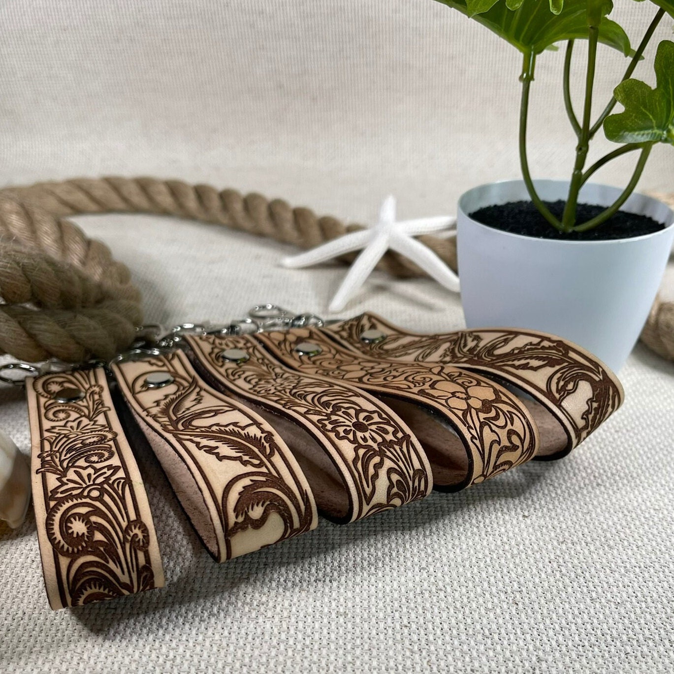 Engraved Tooled Leather Styled Floral Keychain | Keychains Strap ...
