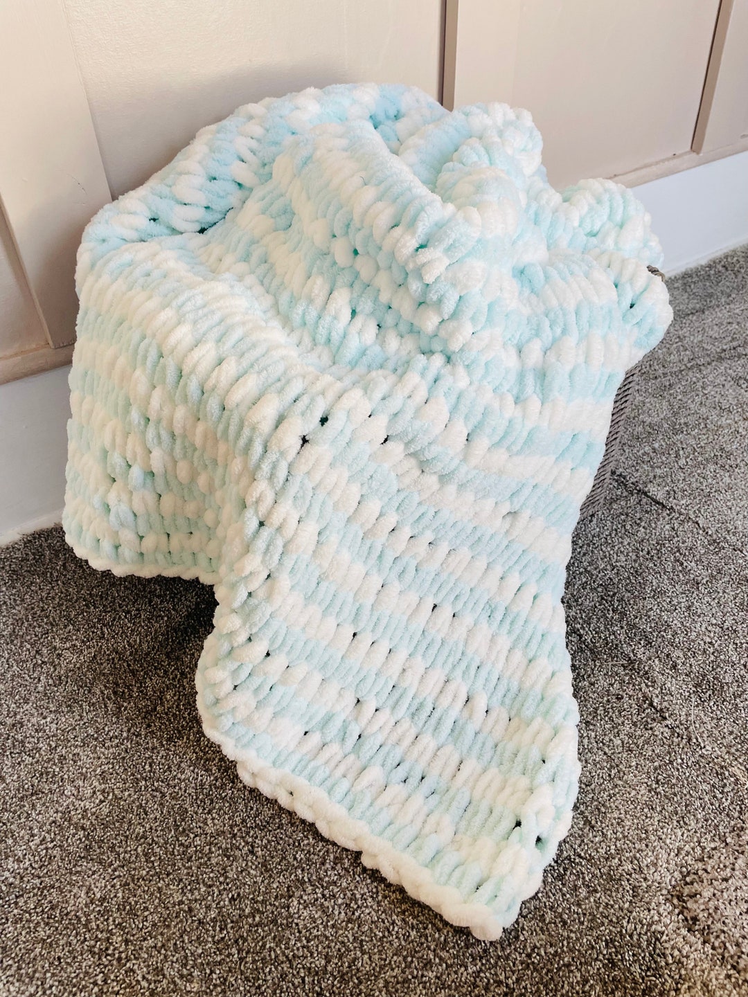 Bernat Alize Loop Yarn Blanket Peppermint - Etsy