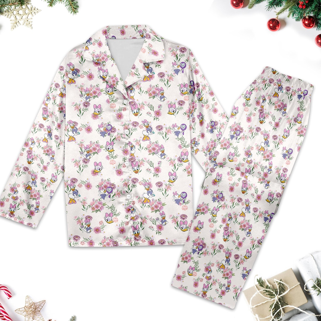 Daisy Duck Pajamas, Animated Daisy Duck Long Sleeve Shirt, Cartoon ...