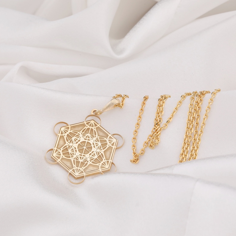 14K Solid Gold Metatron Cube Necklace, Sacred Geometry Merkaba ...