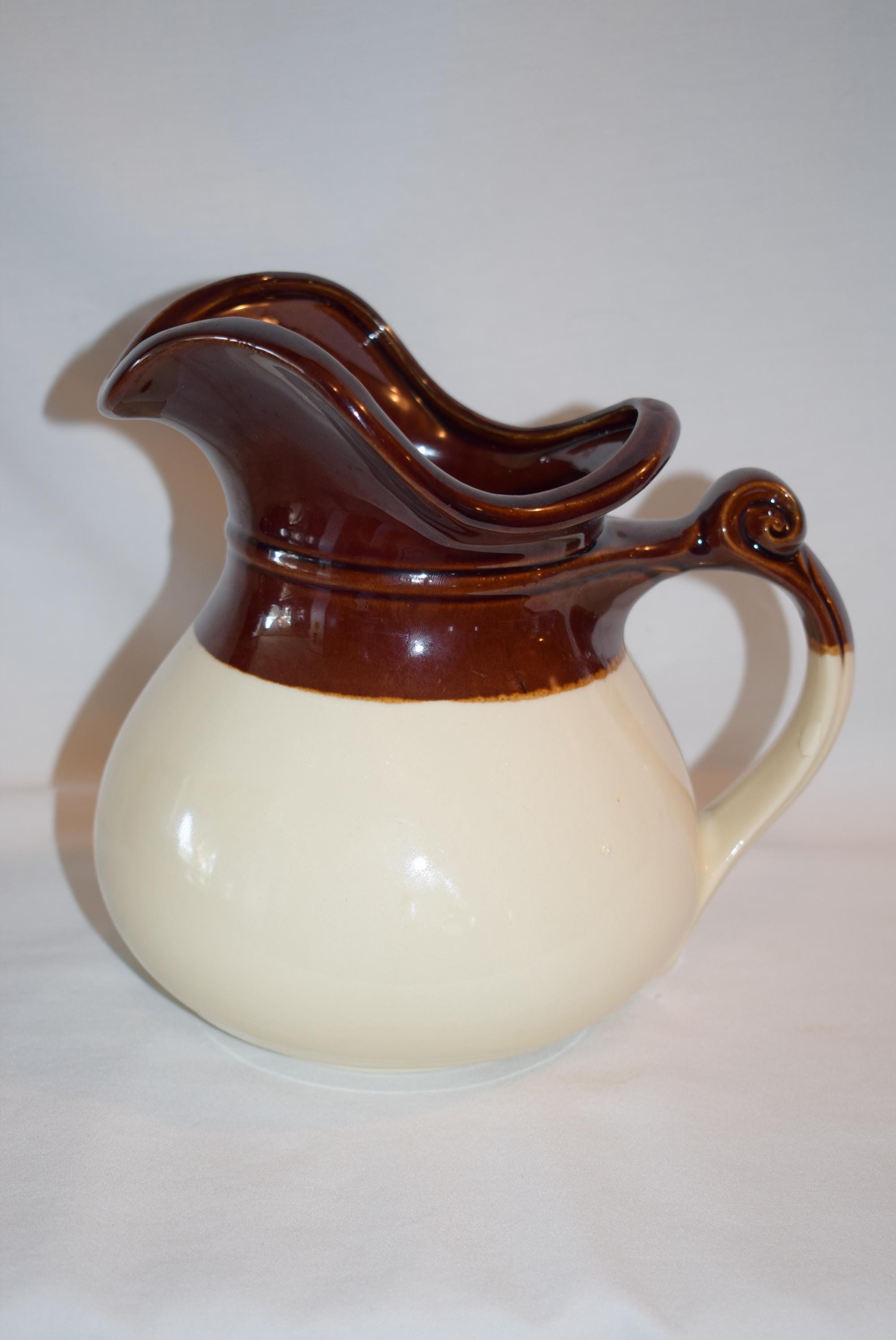 Vintage Mccoy Large Farmhouse Pitcher Brown and Cream Ruffle Rim 7515 ...