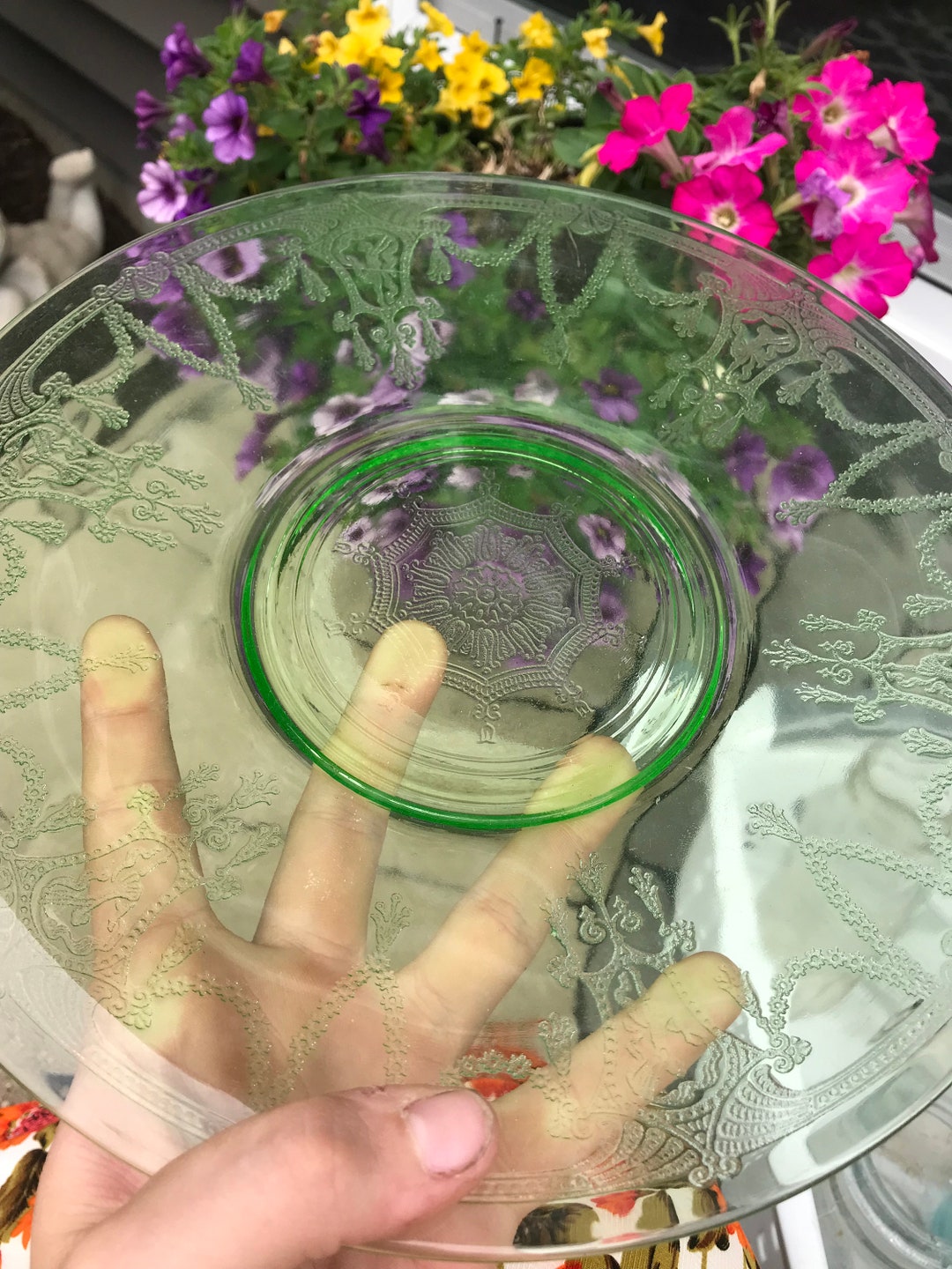 Beautiful Uranium Glass Plate - Etsy