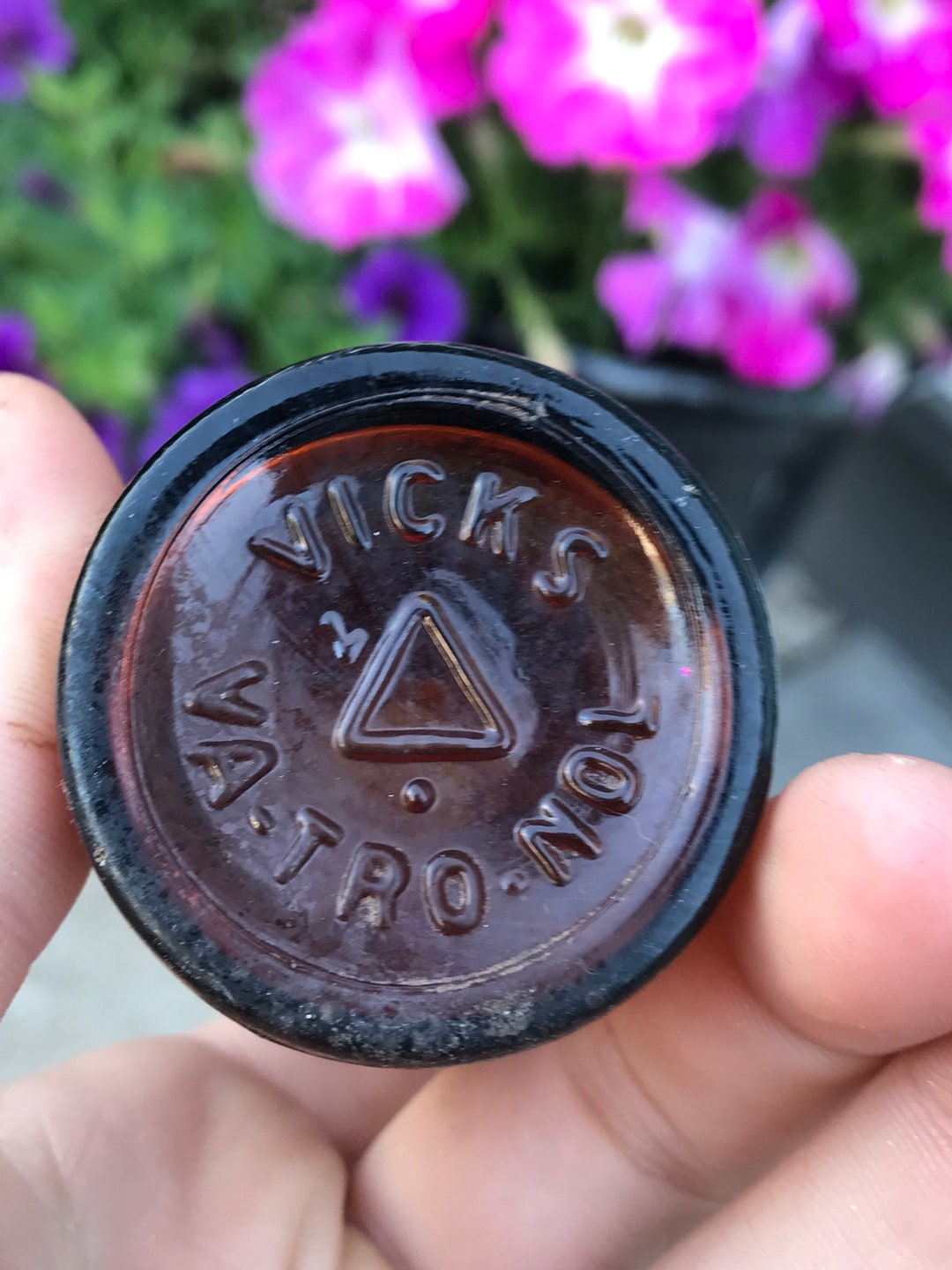 1950s-1960s Amber Glass Vicks Bottle - Etsy