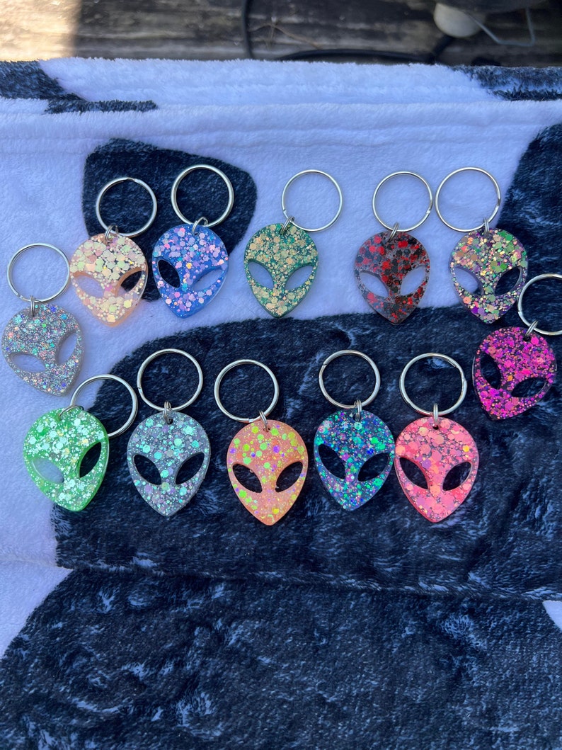 Mini Alien Keychain-chunky Glitter - Etsy