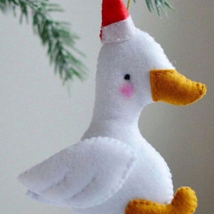 Goose Ornament Sewing Pattern | DIY Felt Plushie, Christmas Decor (PDF ...
