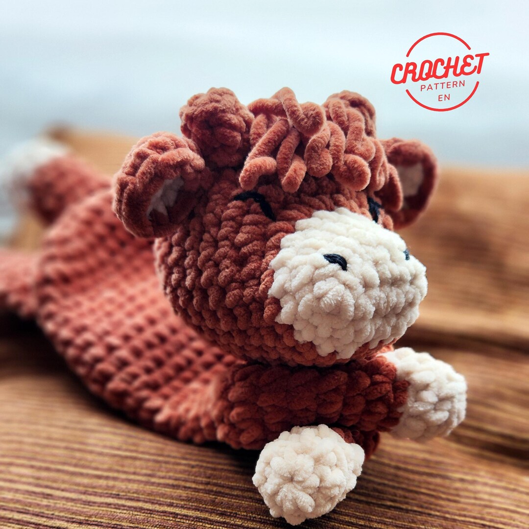 Highland Cow Snuggler Crochet Pattern PDF in English With Video ...
