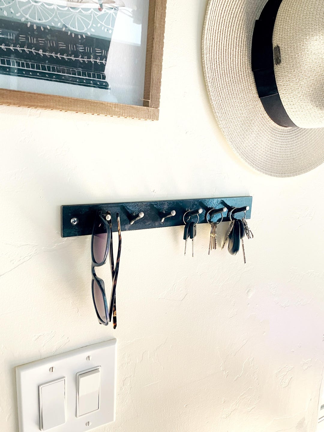 Minimalist Wall-mounted Key Holder – Industrial Steel Key Rack With ...