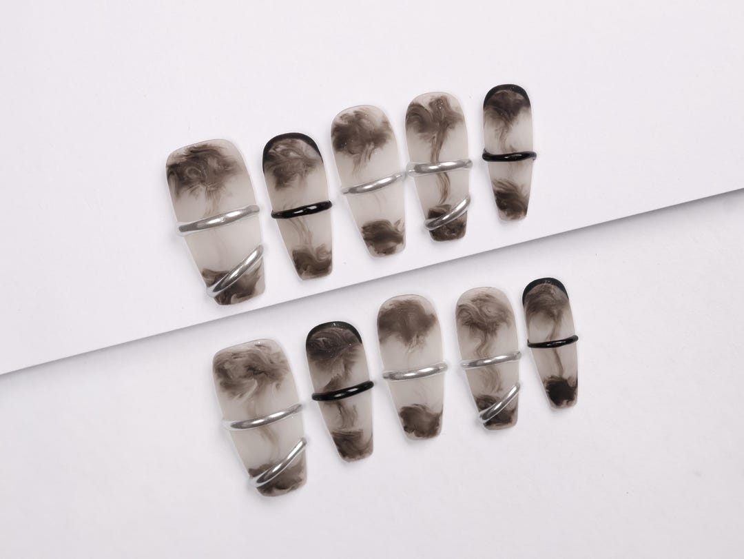 Elegant Ink Wash Press-on Nails: Abstract Y2K Luxury Nails - Etsy