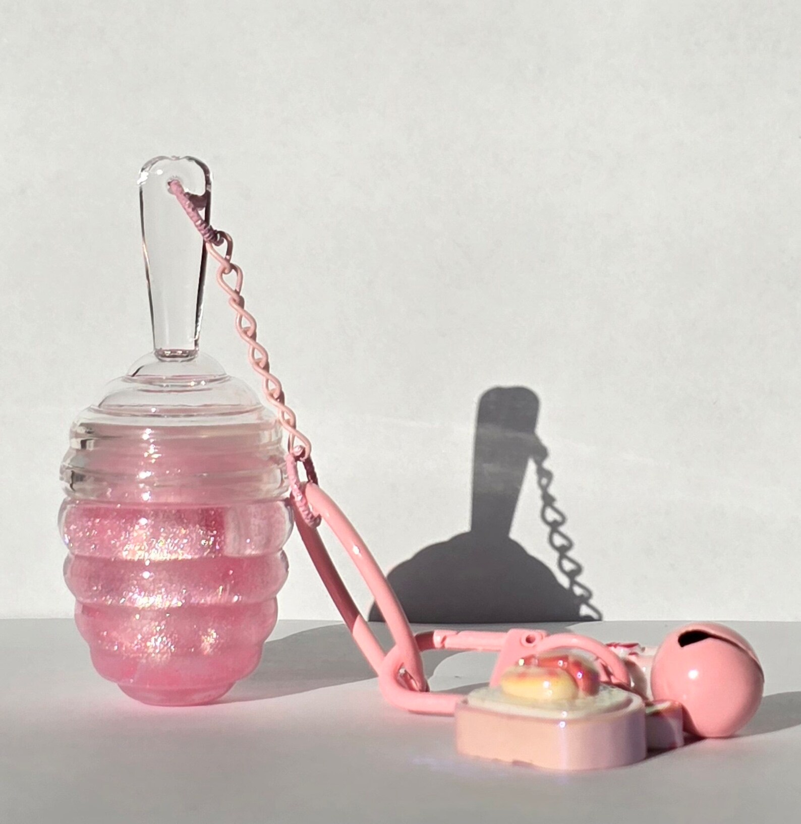 Pink Donut Keychain Lip Gloss Cute Accessories Keychain Moisturizing ...