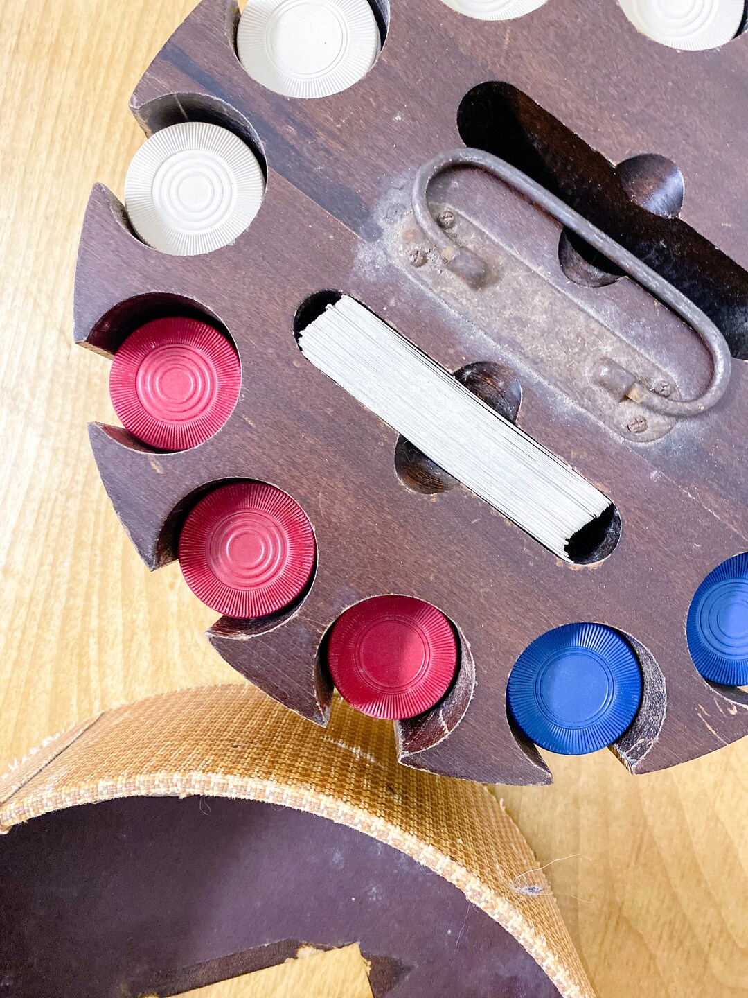 Vintage Poker Chip Carousel Set: Leather Houndstooth Case, Red White ...