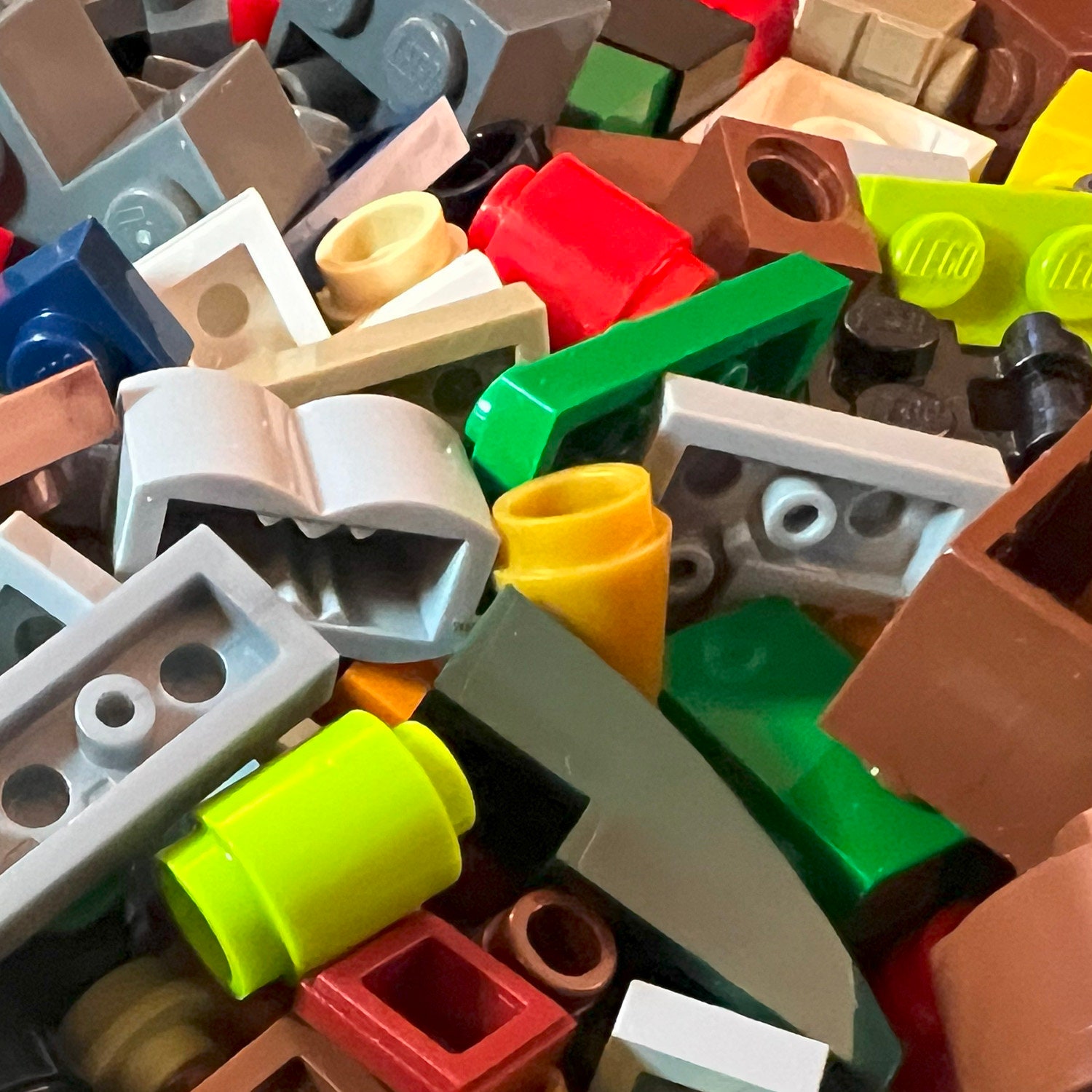 1/2 Lb of Hand-picked Small Lego Parts, All Types and Colors Used Legos ...
