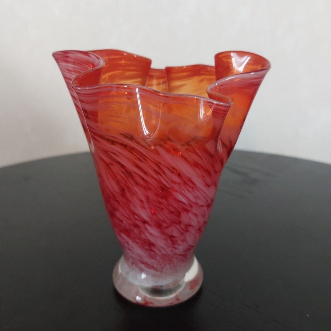 Vintage Lefton Art Glass Vase Red & White Swirl Handkerchief Style - Etsy