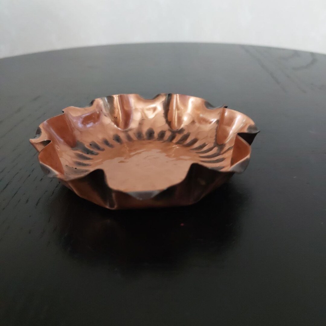 Vintage Gregorian Copper Trinket Tray: Ruffled Edge Ashtray - Etsy