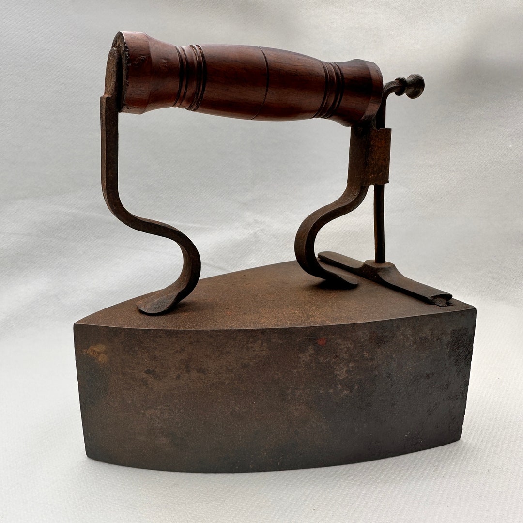 Antique Collectible Victorian Flat Iron - Etsy