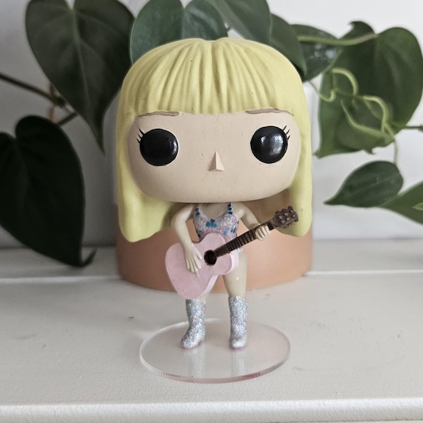 Sabrina Carpenter Funko Pop - Etsy