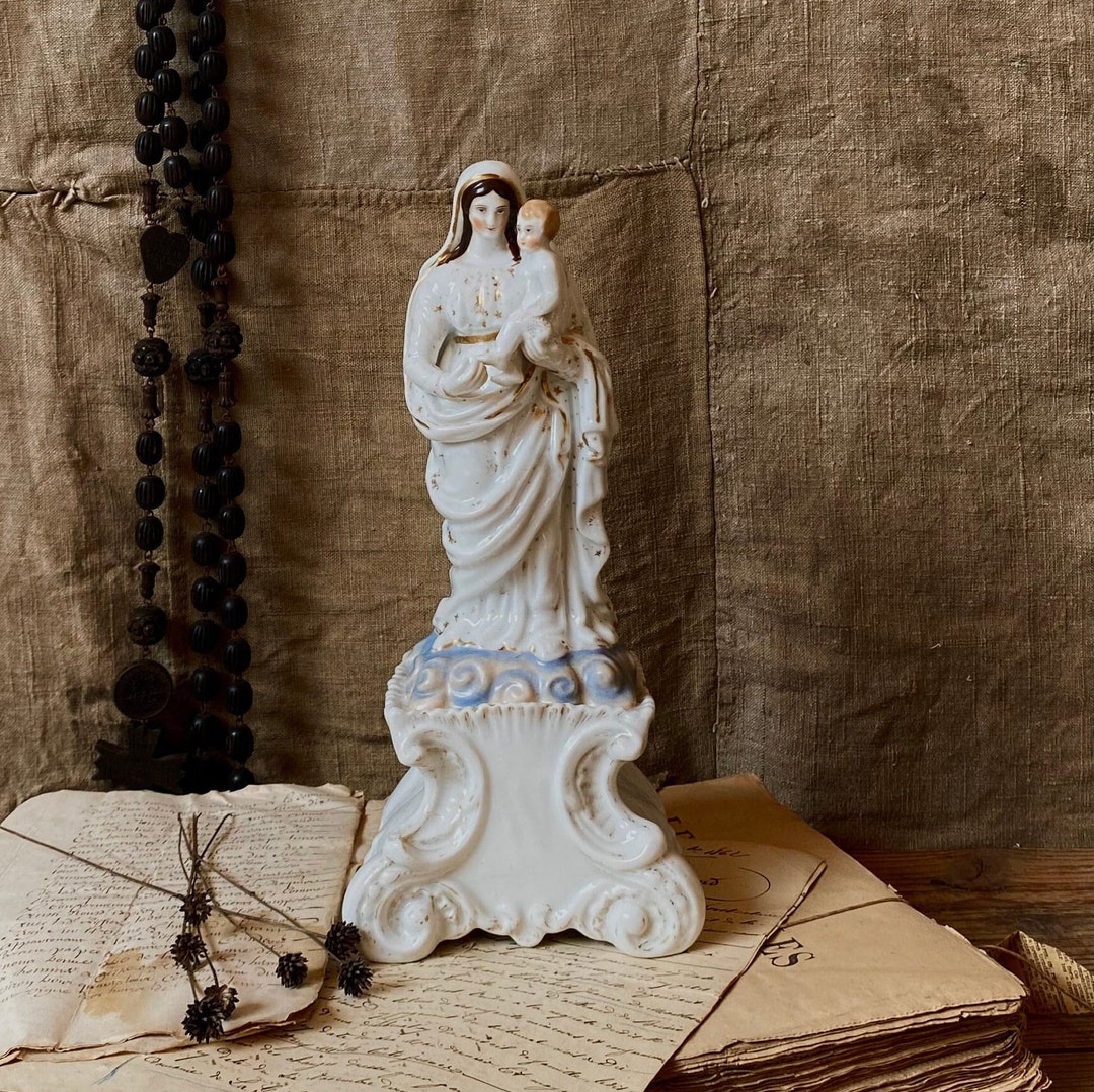 Antique French Statue of Madonna and Child in Porcelain. Porcelain of ...