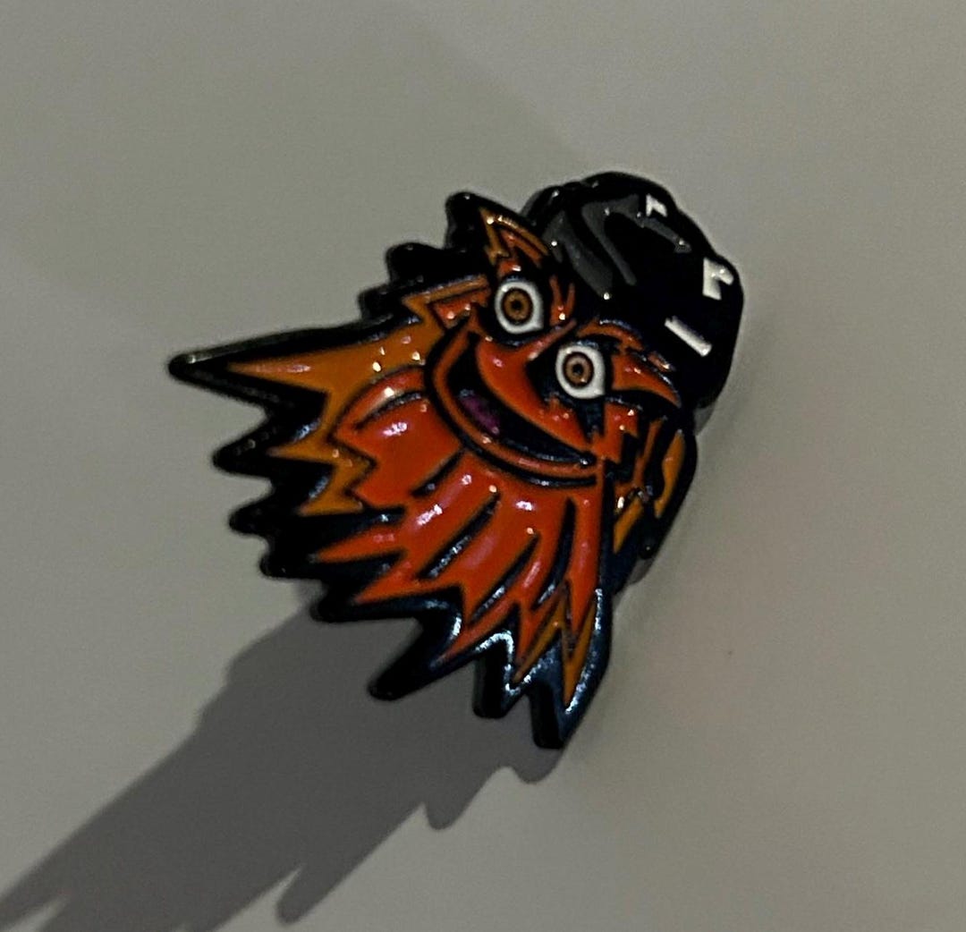 GRITTY Philadelphia FLYERS NHL Pin | Lapel Pin | Hockey Pin | Pinback ...