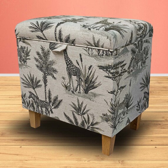 Pouffe stool with storage store