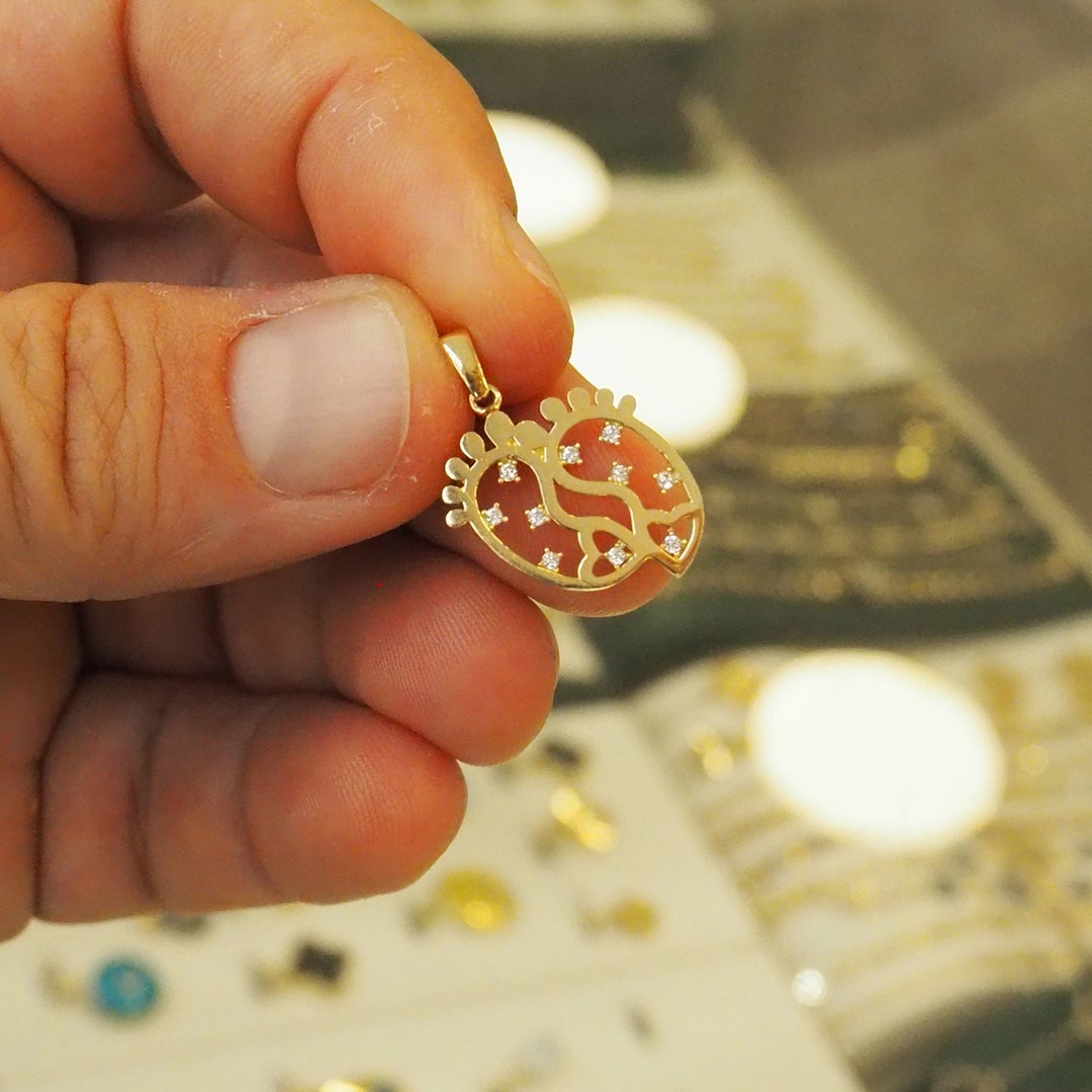 14k Solid Gold Baby Feet Pendant, Newborn Baby Feet Charm, Gold Baby ...