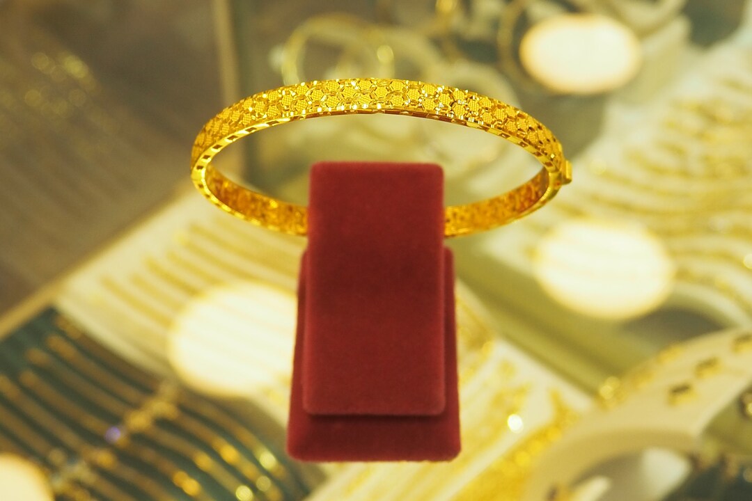 22k Solid Gold Bangle Bracelet, Gold Bangle, 22k Gold Jewelry, 22k ...