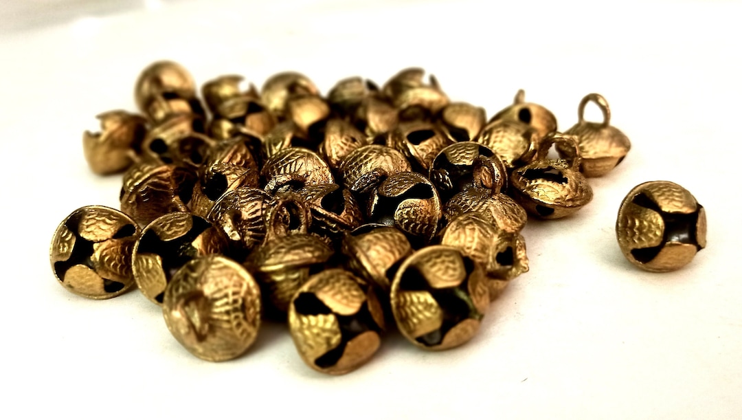 Loose Ghungroo Indian Brass Bells, 2 Cm Gold Jingle Bells, Perfect for ...