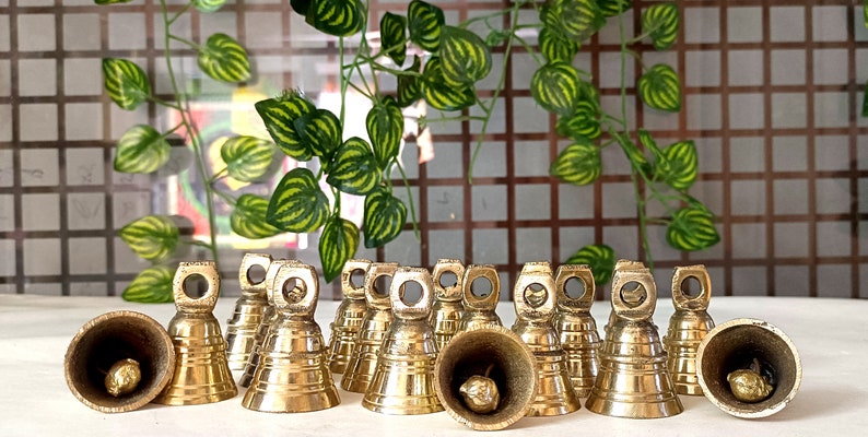 Golden Christmas Jingle Bells - 2 Inch Wall Hanging Decor With Hook ...