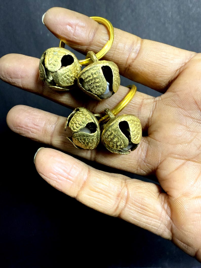 10 Ghungroo Finger Kadi Ring for Pooja, Kirtan, Temple Bells – Indian ...