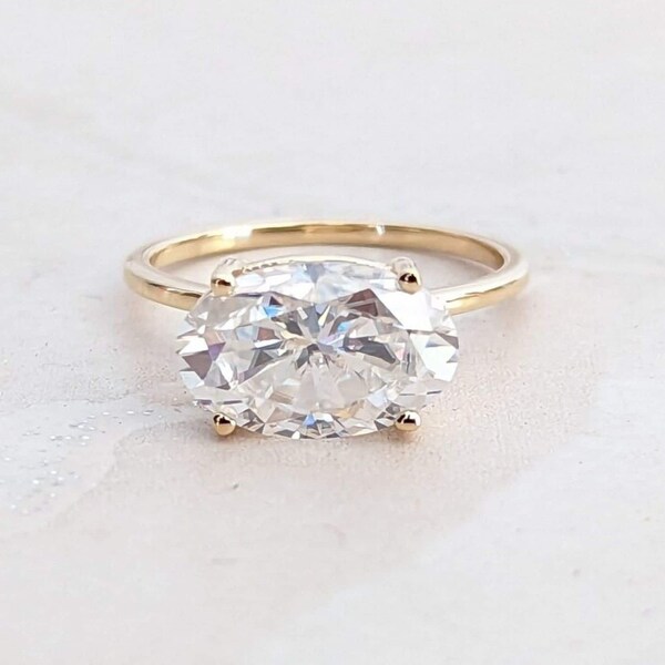 Horizontal Oval Engagement Ring - Etsy